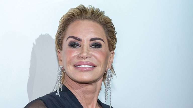 Zangeres Vanessa maakt na twintig jaar comeback - Weekblad Party