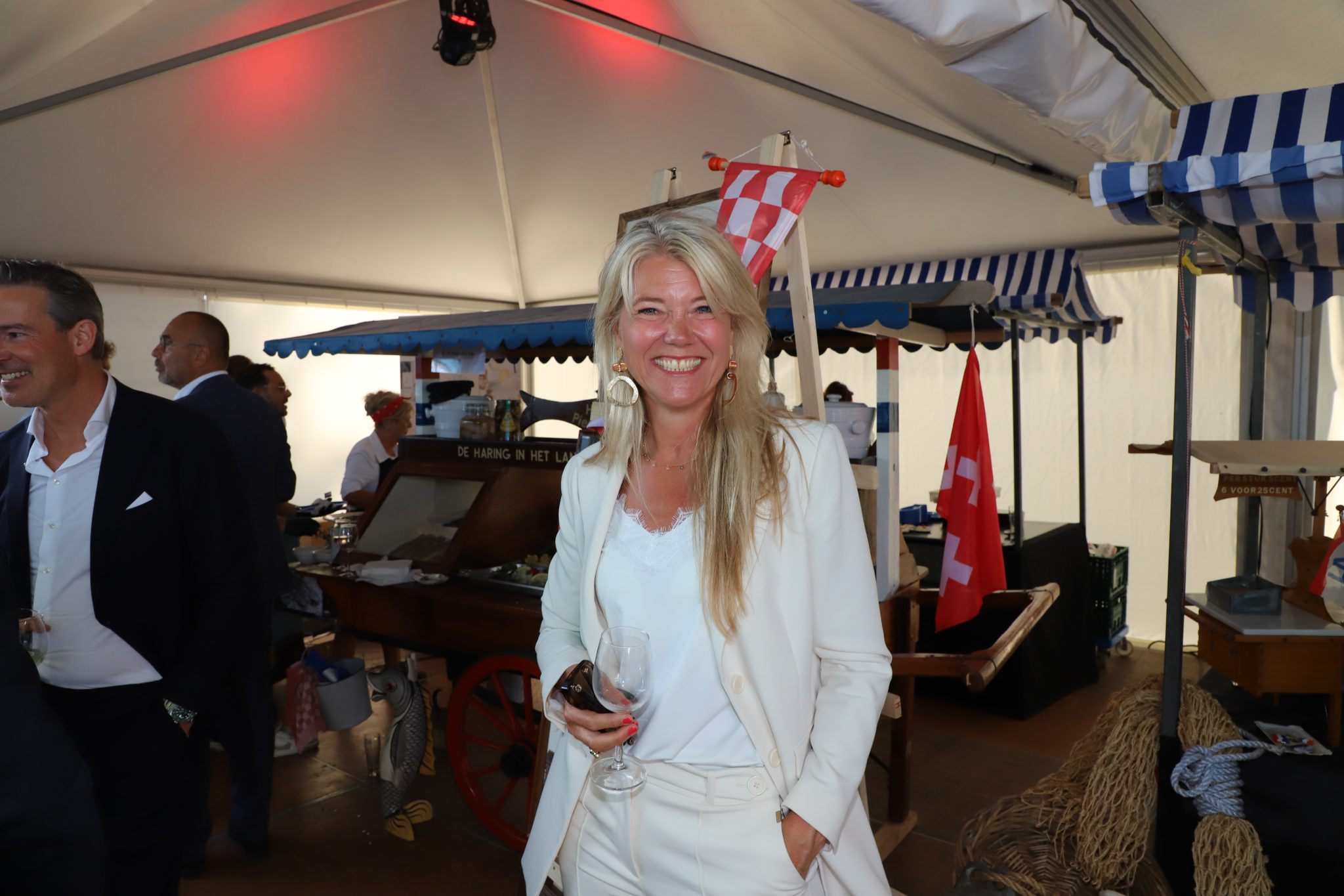 Nationale Haringpartij 2023: bobo’s borrelen & babbelen - Weekblad Party