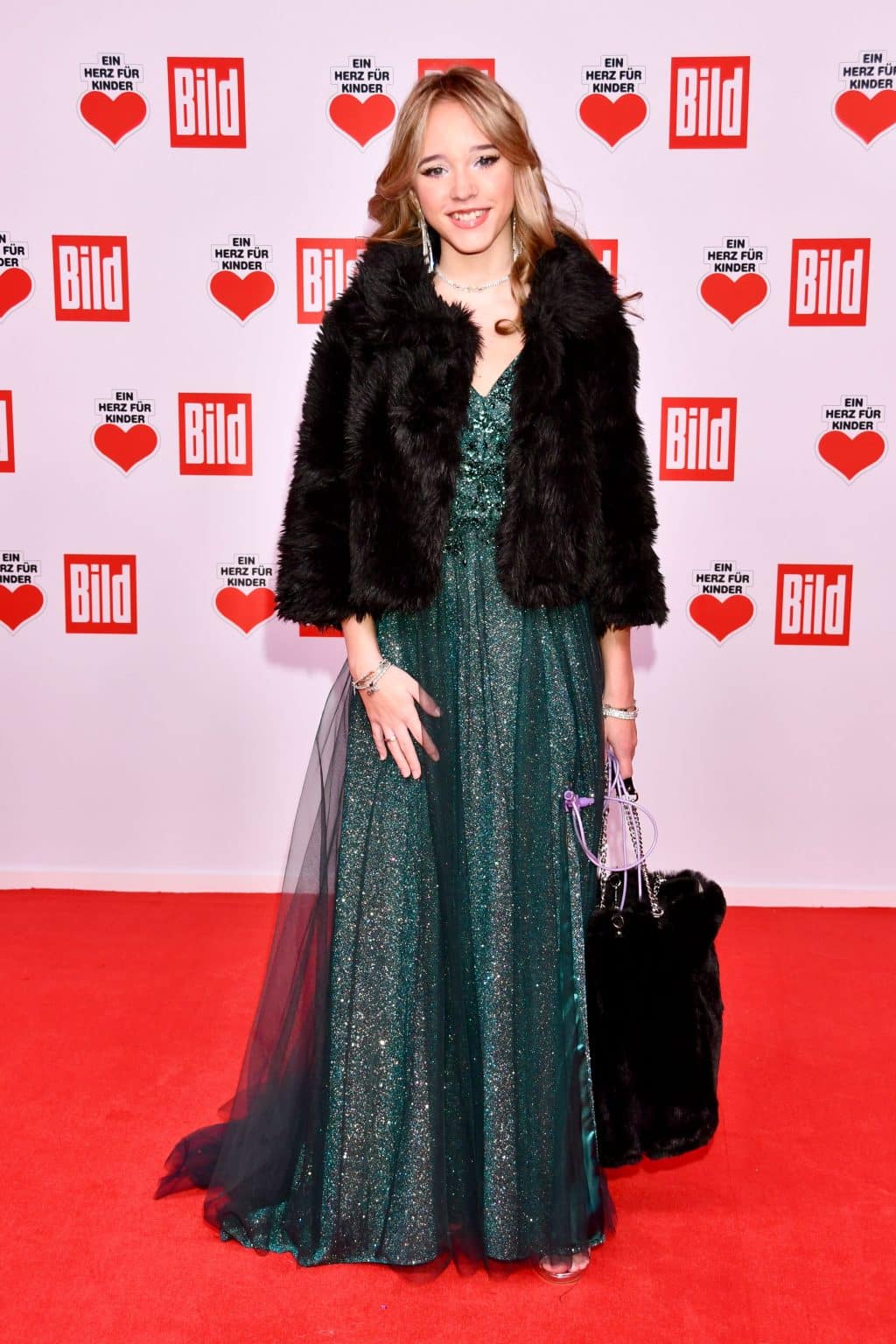 Frans Bauer jr. stapelverliefd op zangeres Emma Kok - Weekblad Party