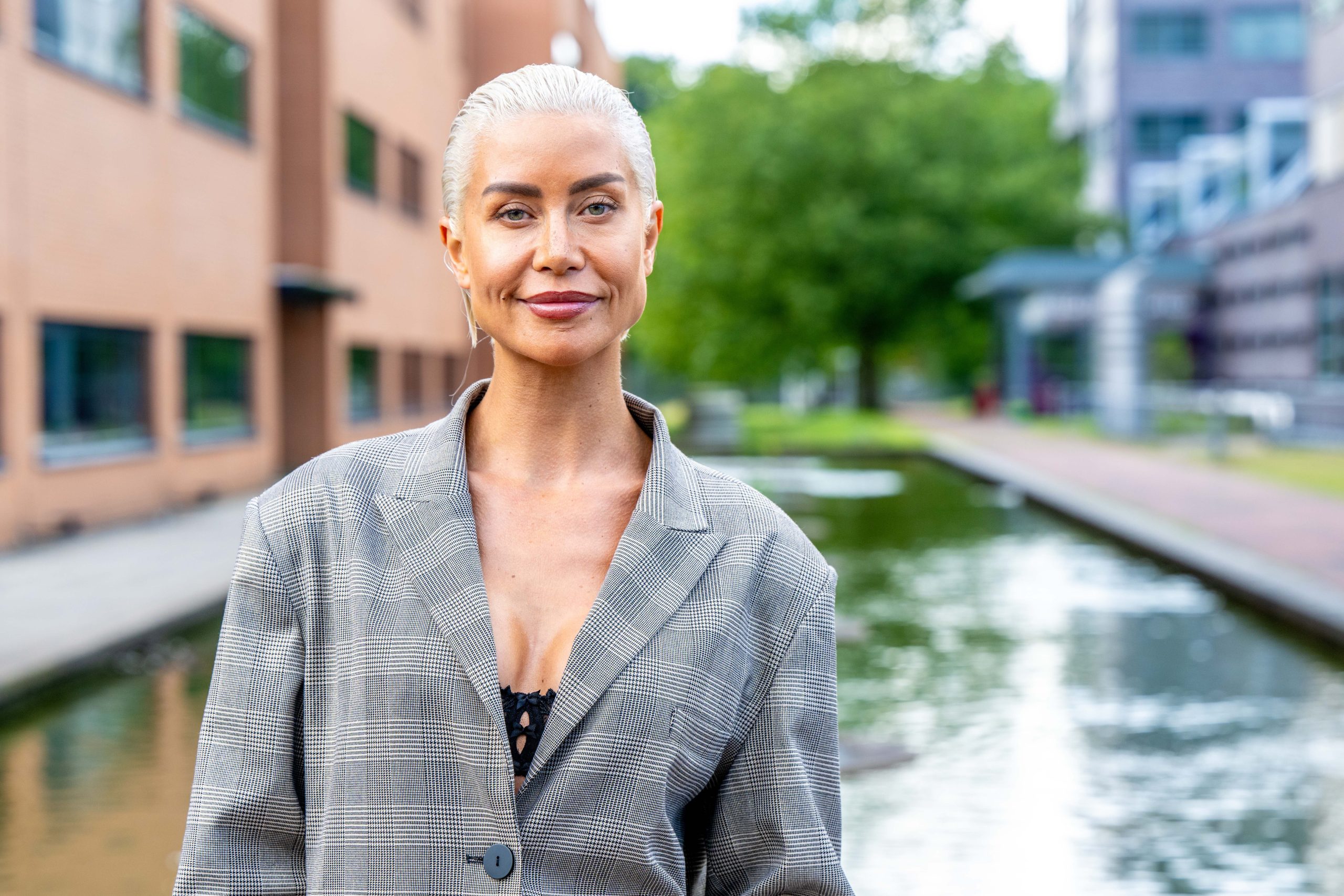 Jaimie Vaes vertelt: Lil' Kleine ziet zijn kind niet meer - Weekblad Party